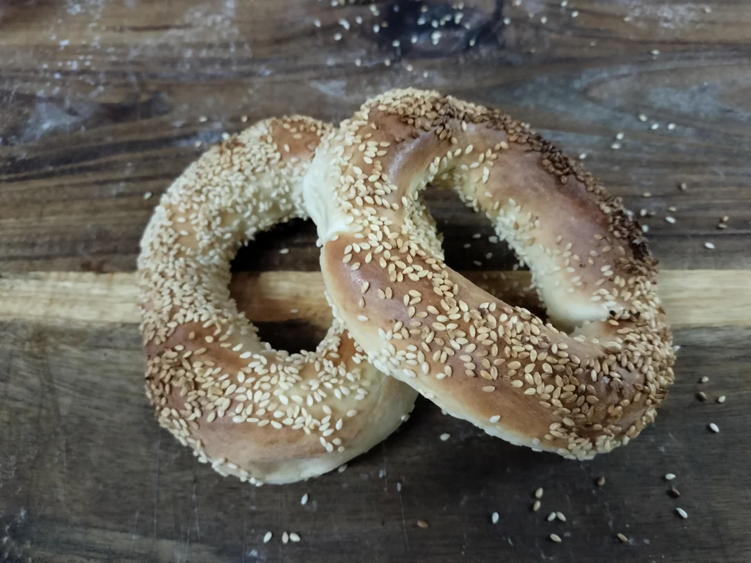Montreal Bagel for New Year | Scrolller