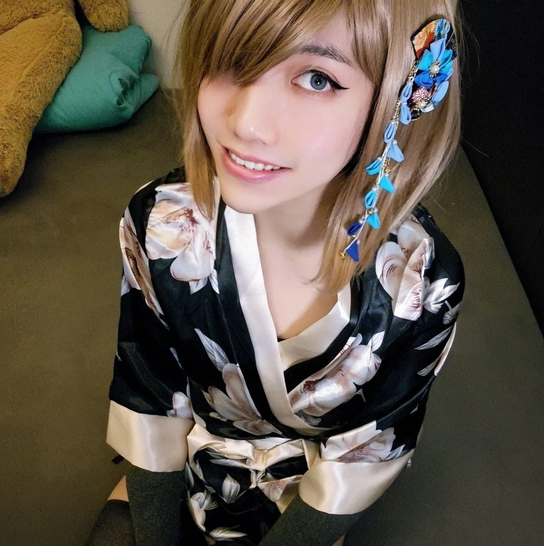 I really like this Yukata 😊 | Scrolller