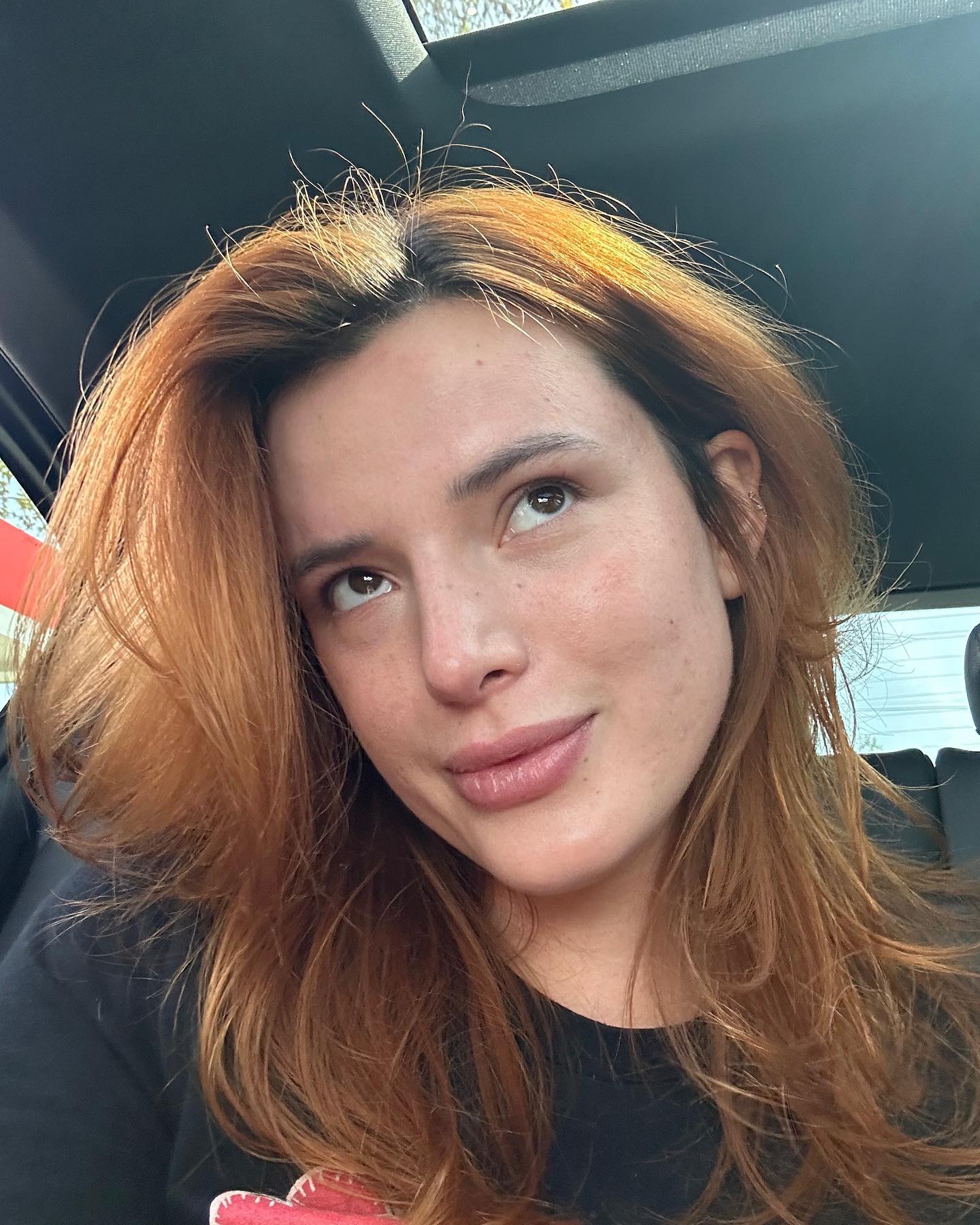 Discover More Like Prettygirls Bella Thorne And Related Content Scrolller