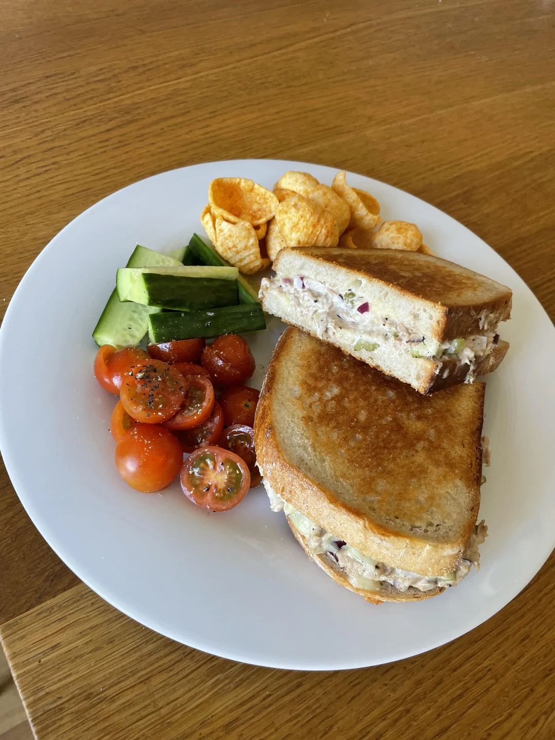Tuna melt for lunch! | Scrolller