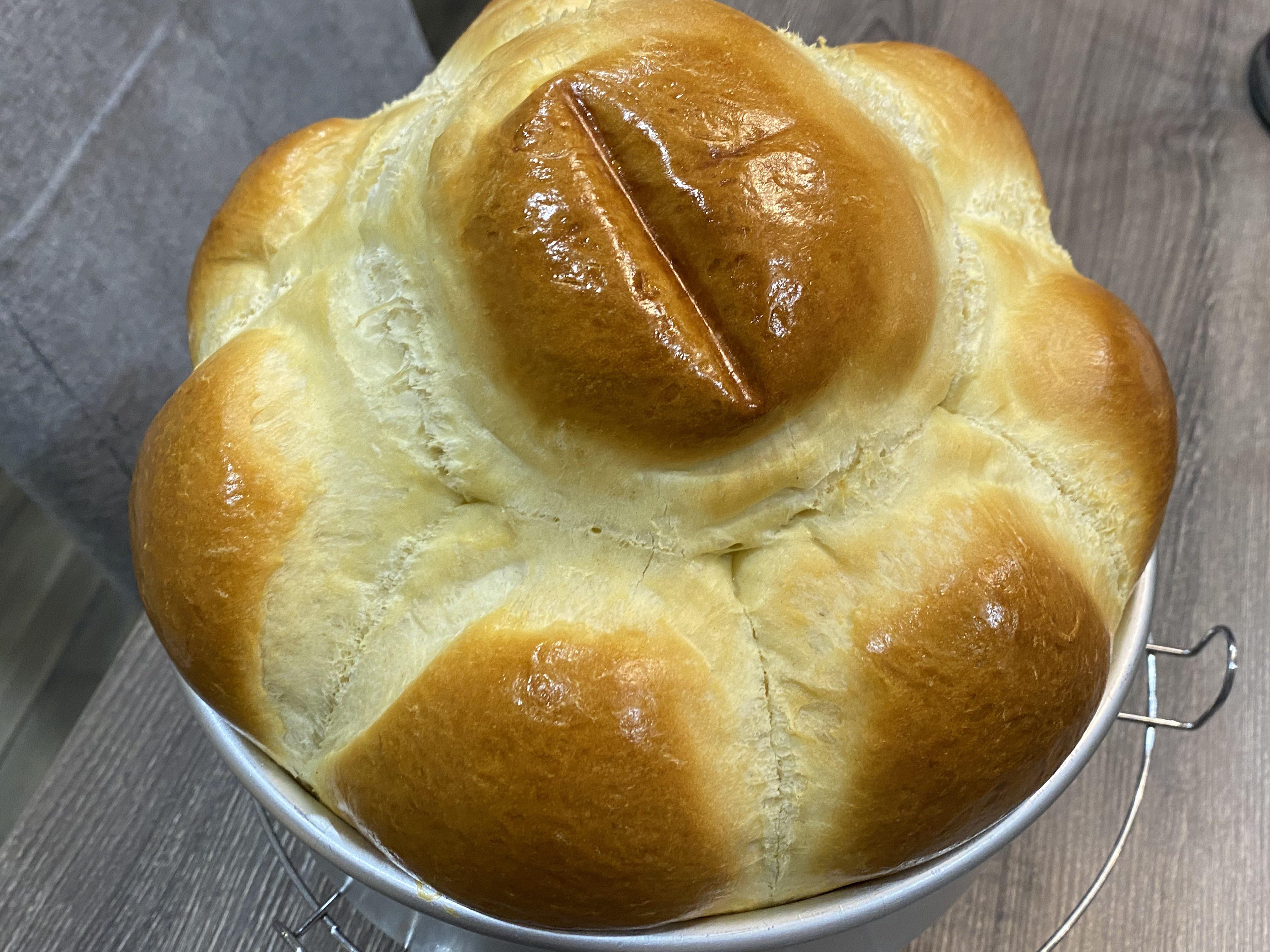 I present to you my failed inverted nipple bread today! | Scrolller