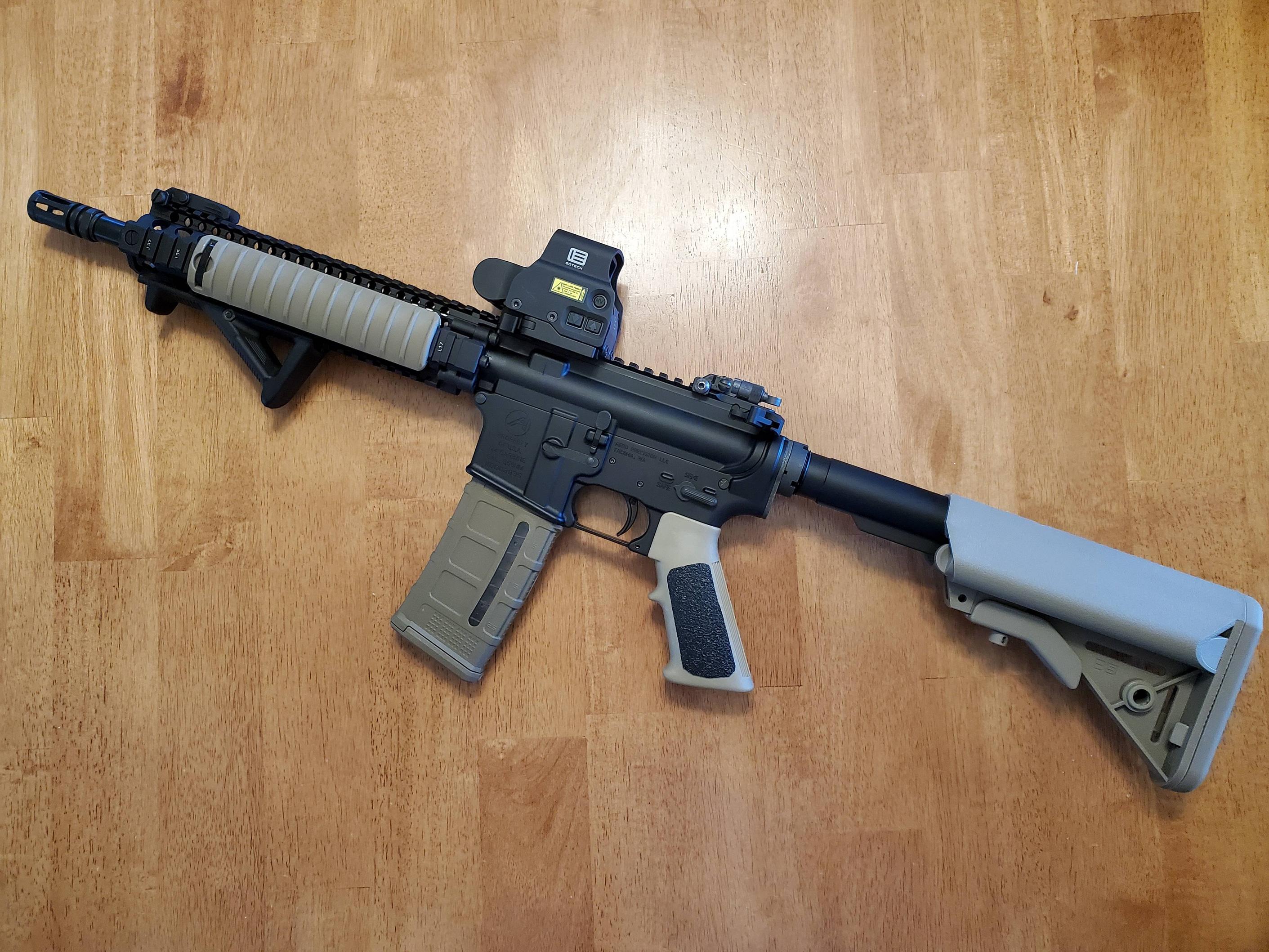 Modern Warfare (2019) M4A1 SBR | Scrolller