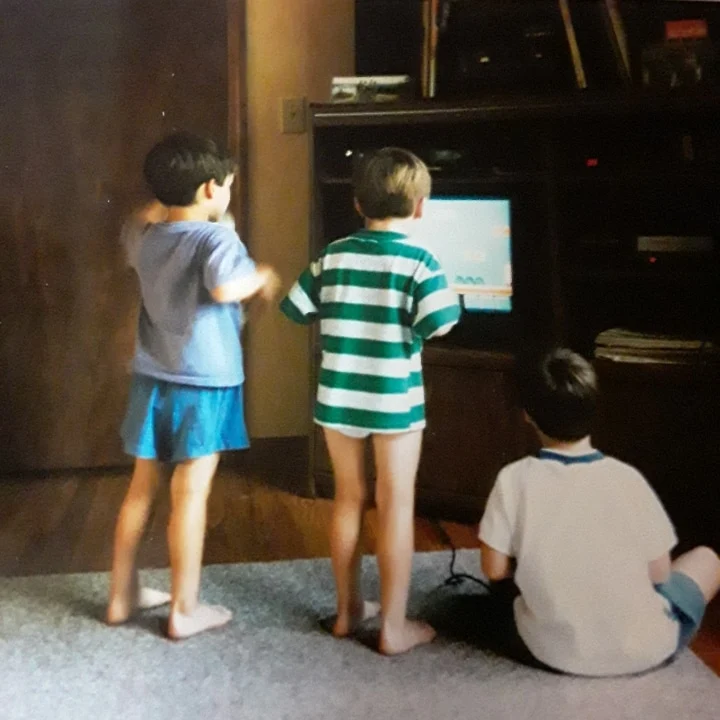 My brothers and I playing our mom's NES circa 1996. Can you guess the game? | Scrolller