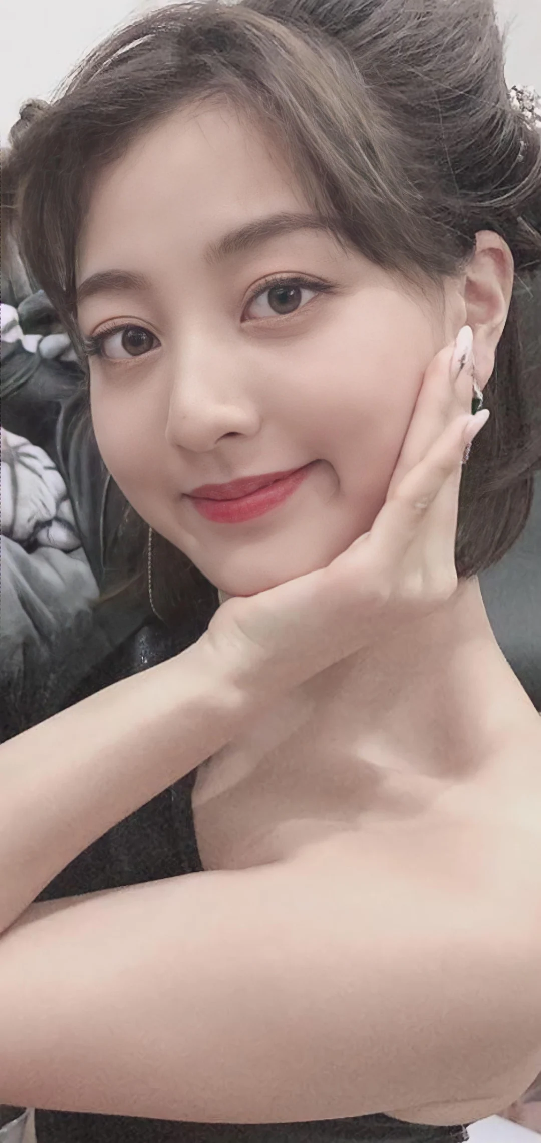 Jihyo - close up | Scrolller