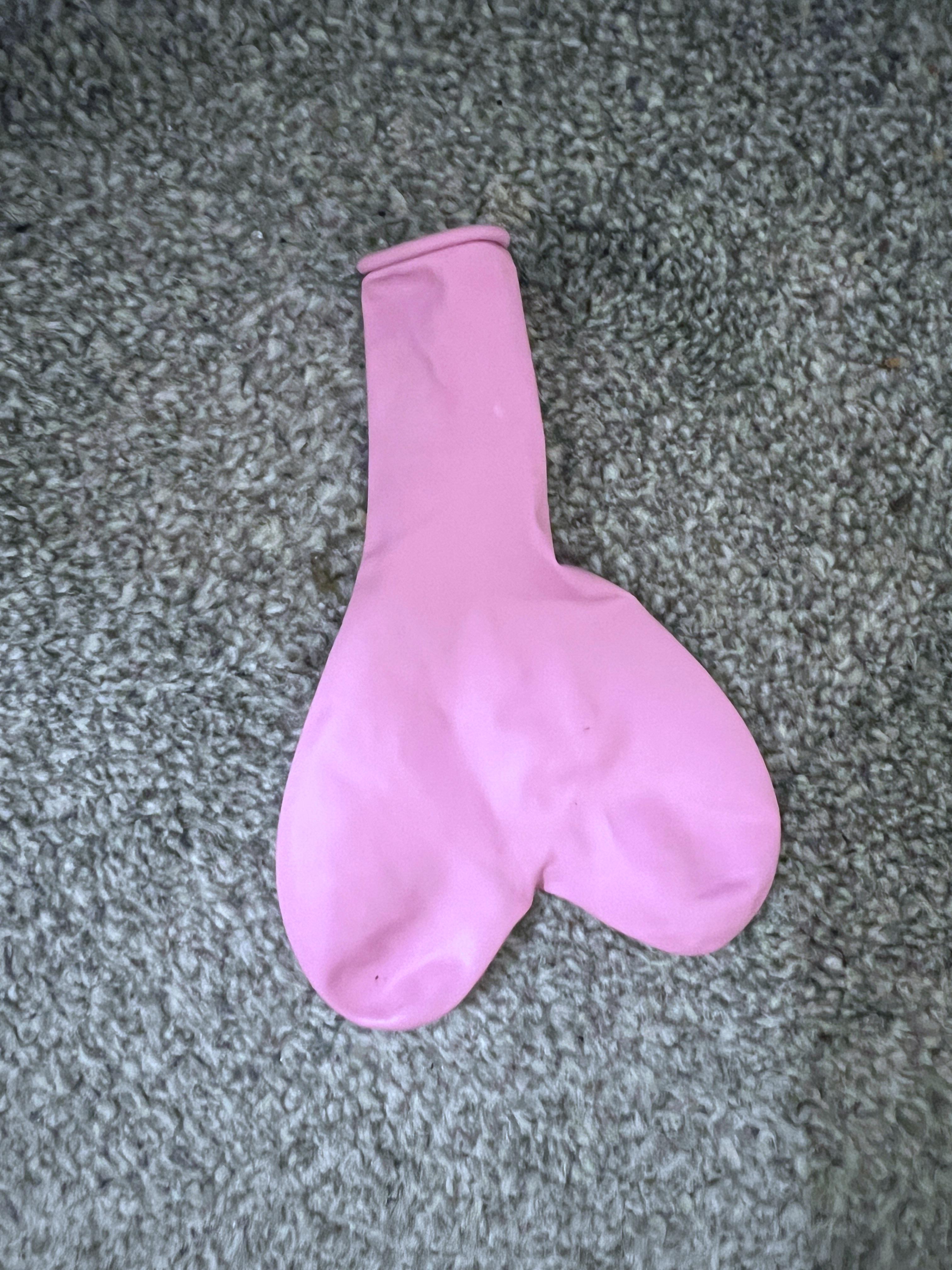 This balloon | Scrolller