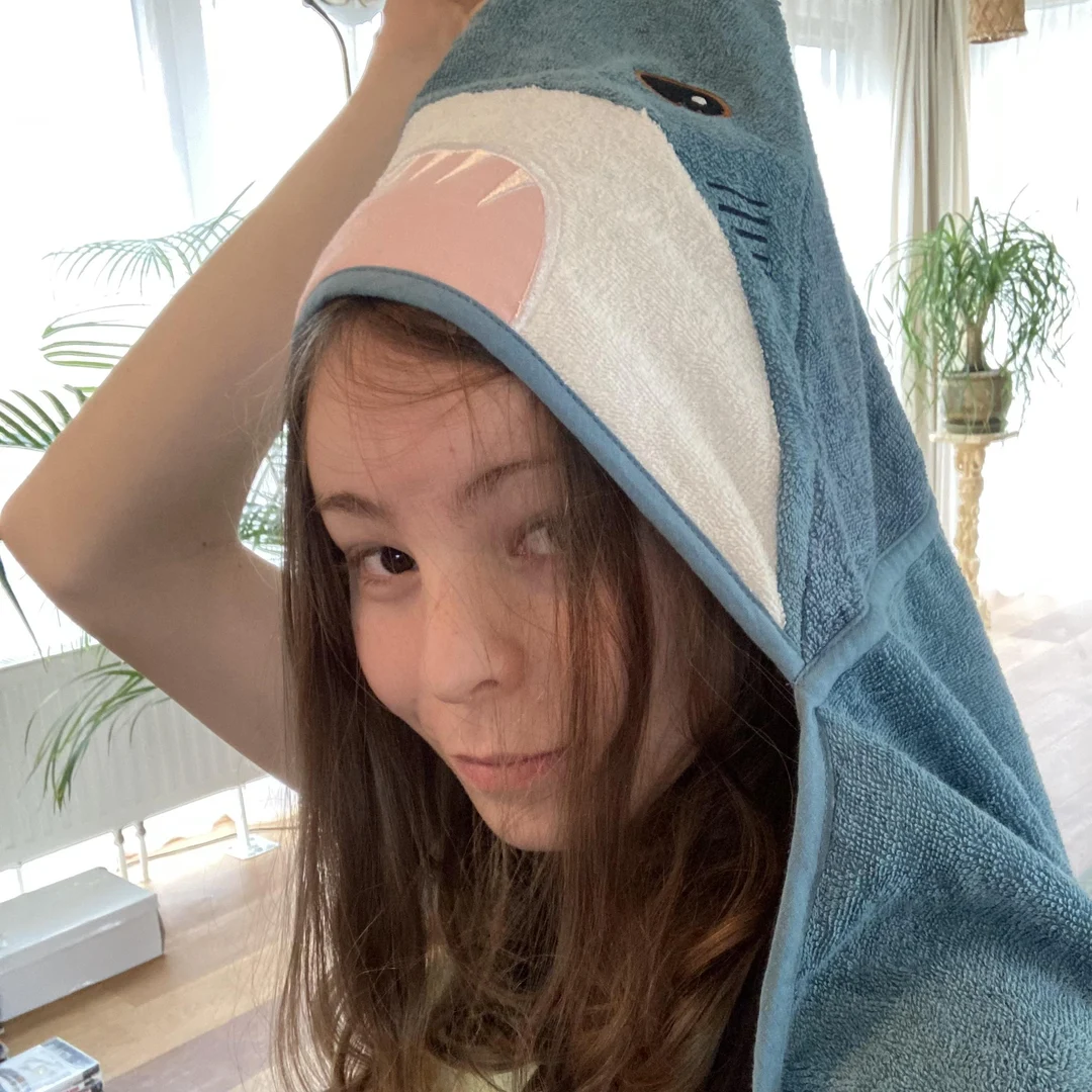 I AM blahaj 😱🦈🏳️‍⚧️ | Scrolller
