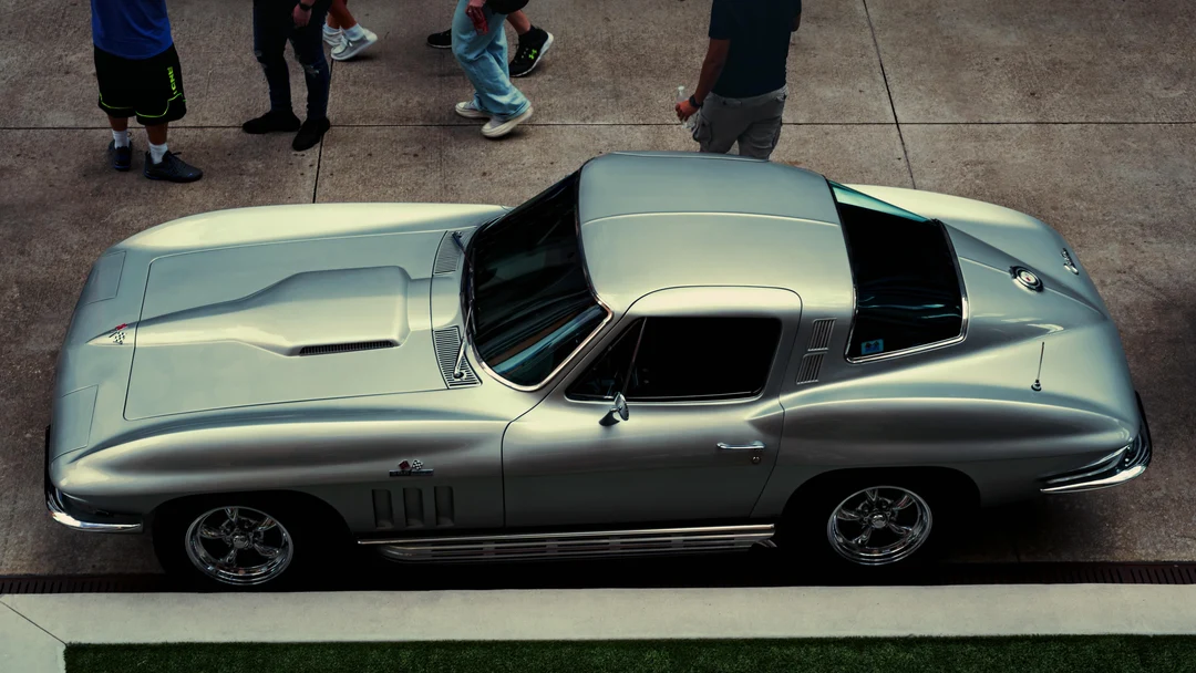 Old school beauty. ‘65 Corvette Stingray [6000x4000] | Scrolller