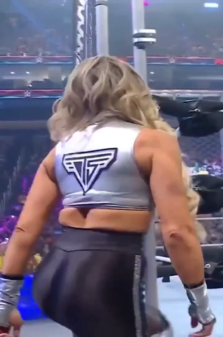 WWE Payback (9-2-23) | Scrolller