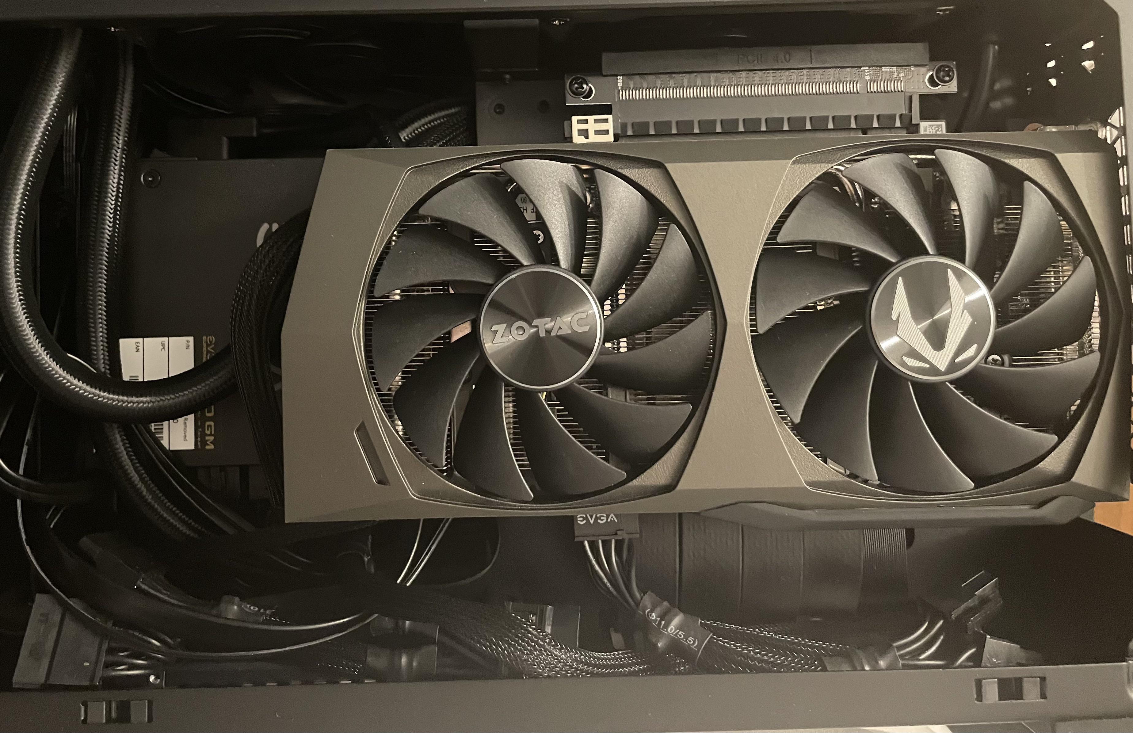 Lian Li A4 H2O build | Scrolller