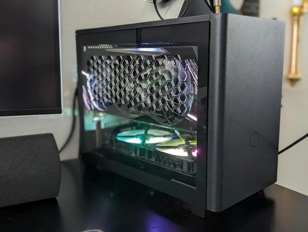 New NR200P Panel Hotness | Scrolller