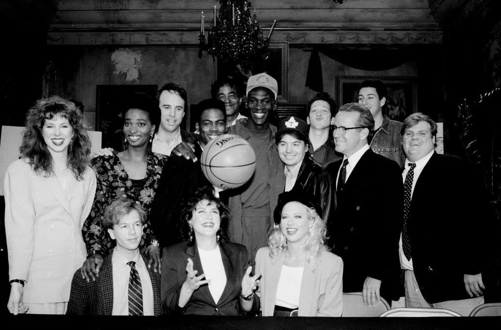 Michael Jordan with the cast of SNL (1991) | Scrolller