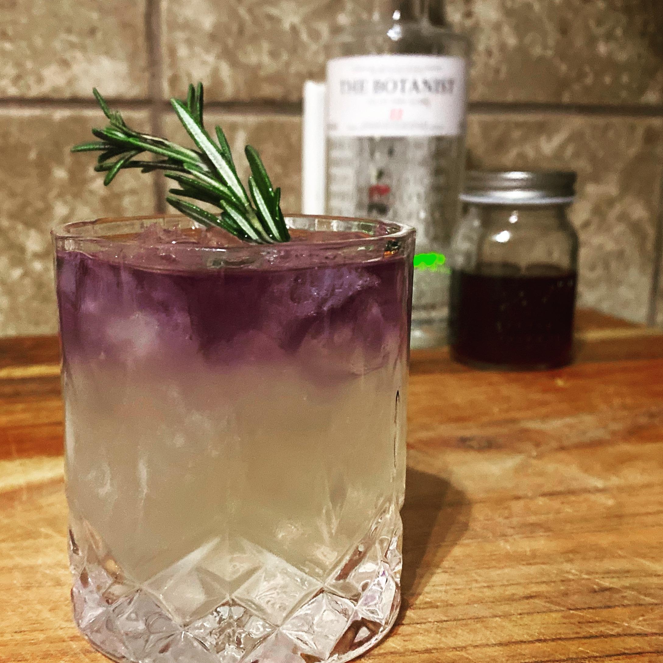 Le Amethyst | Scrolller