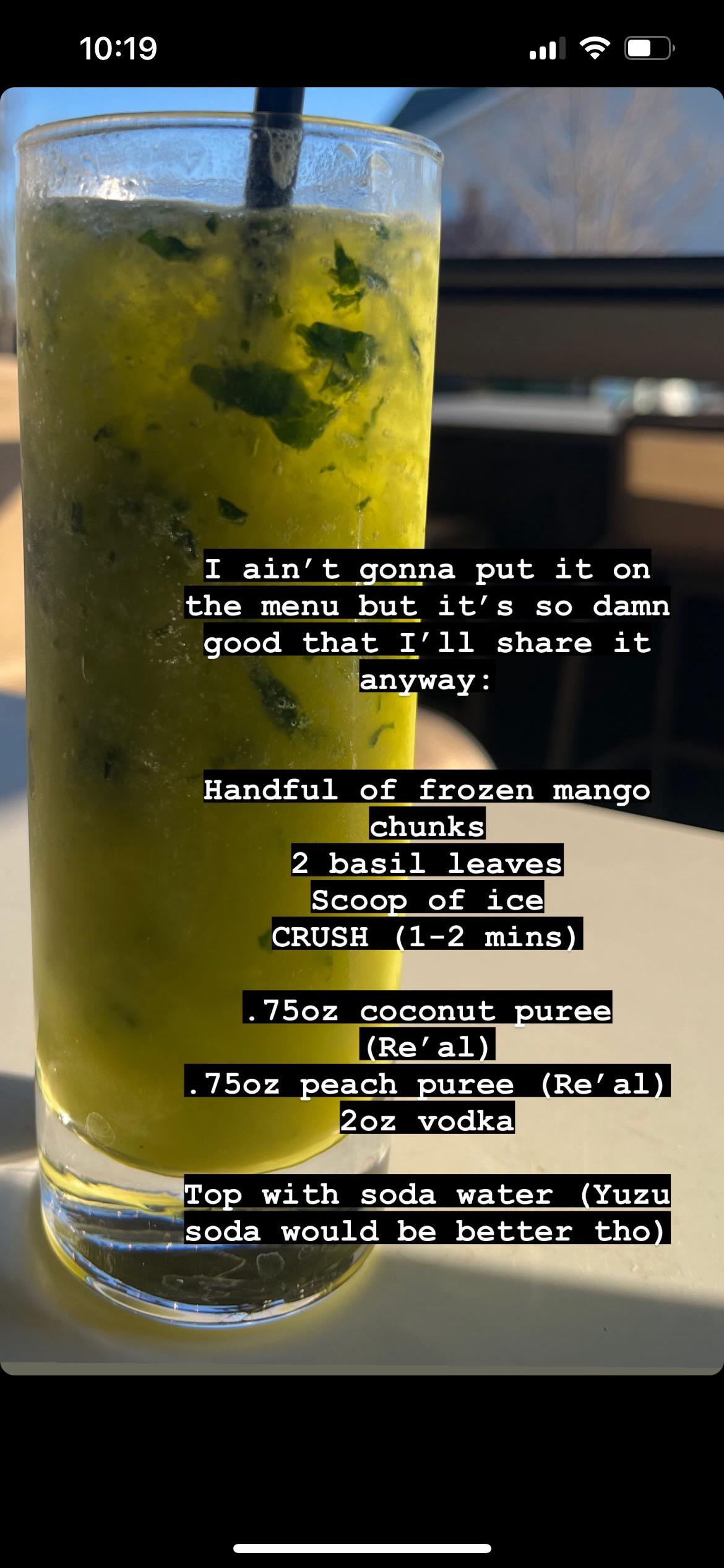 Mango Basil Smash | Scrolller