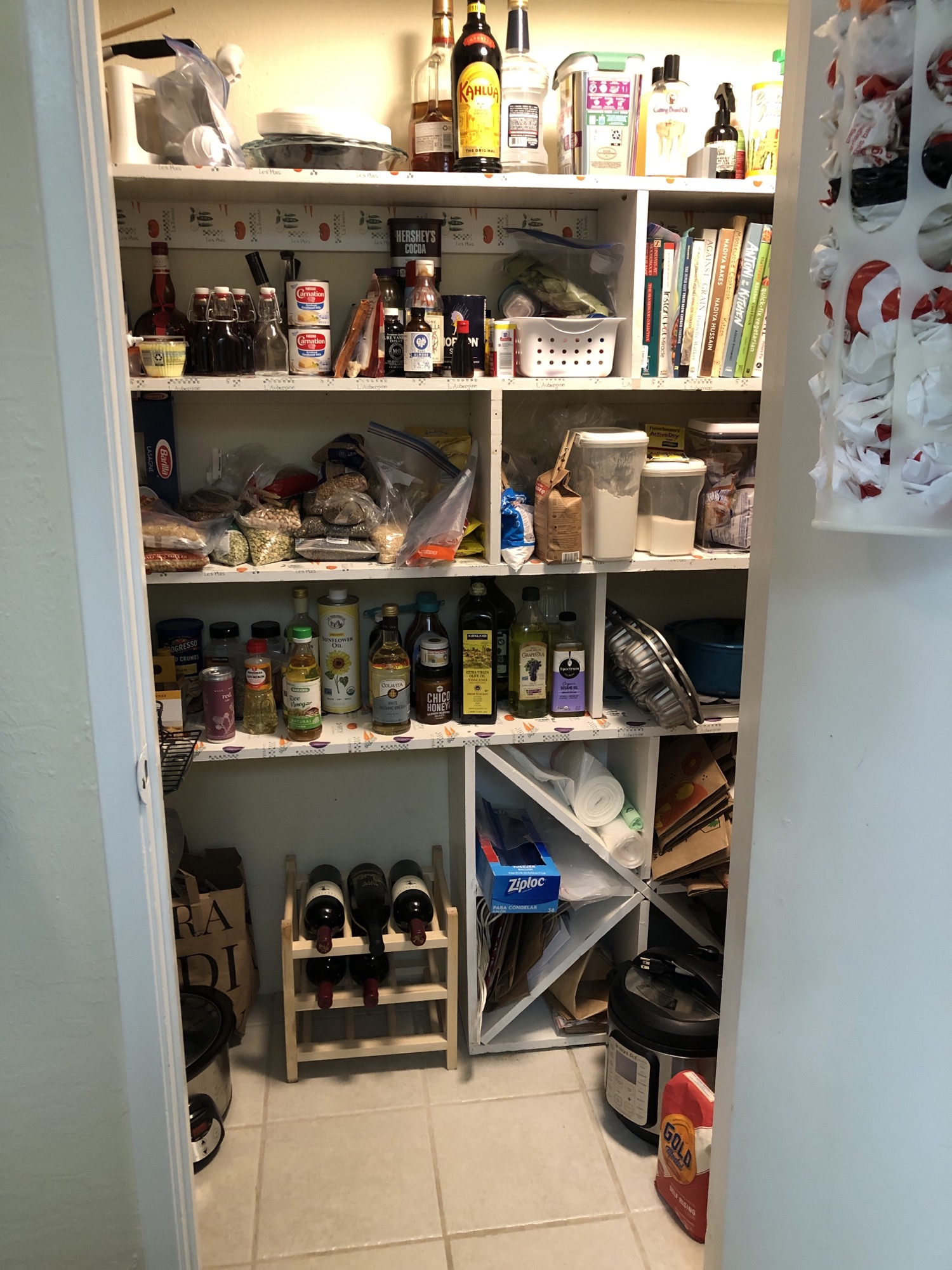 Discover more like OrganizationPorn: Finished organizing my pantry and Related Content | Scrolller