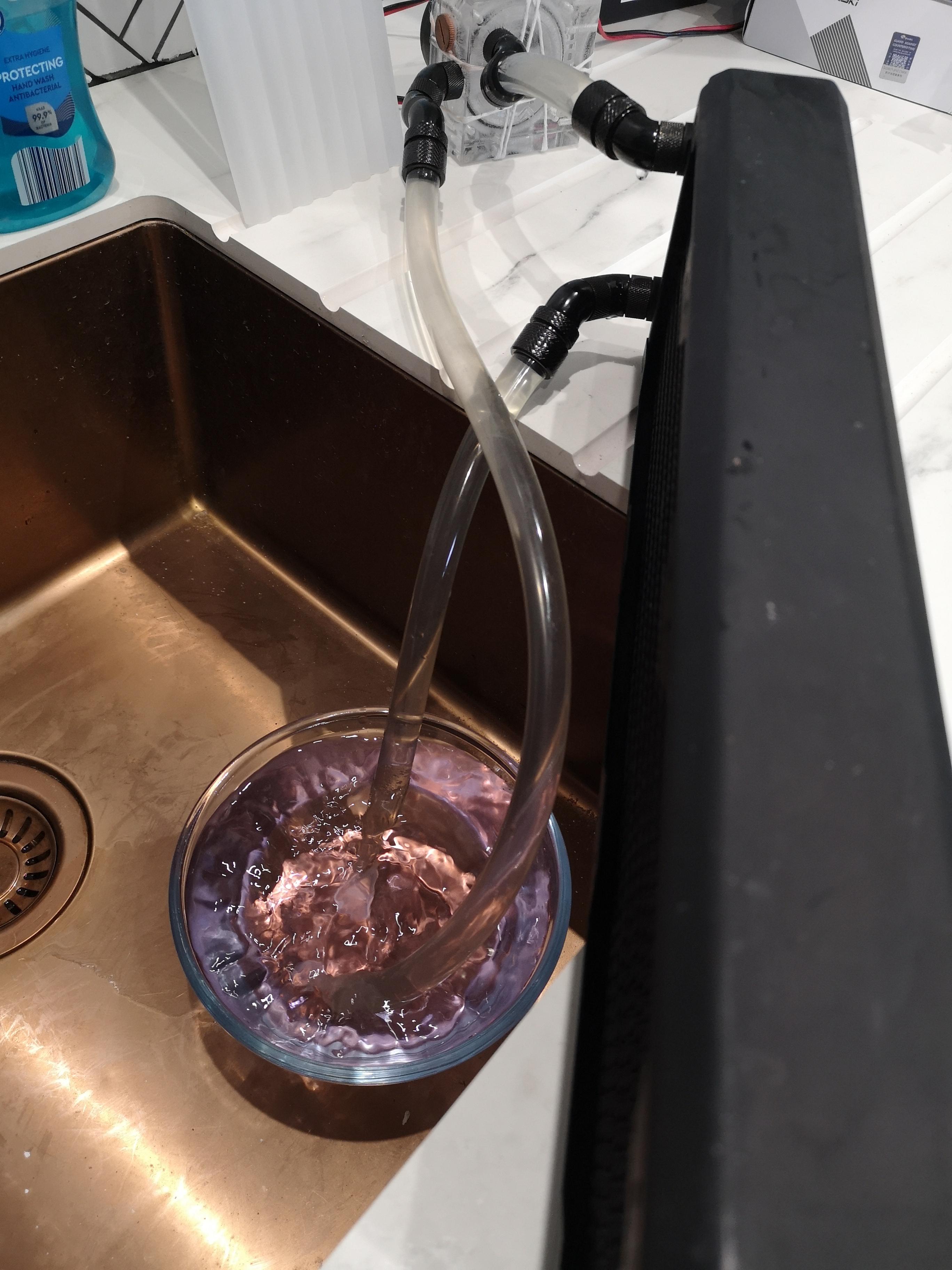 How to clean out remnants of old coolant? | Scrolller