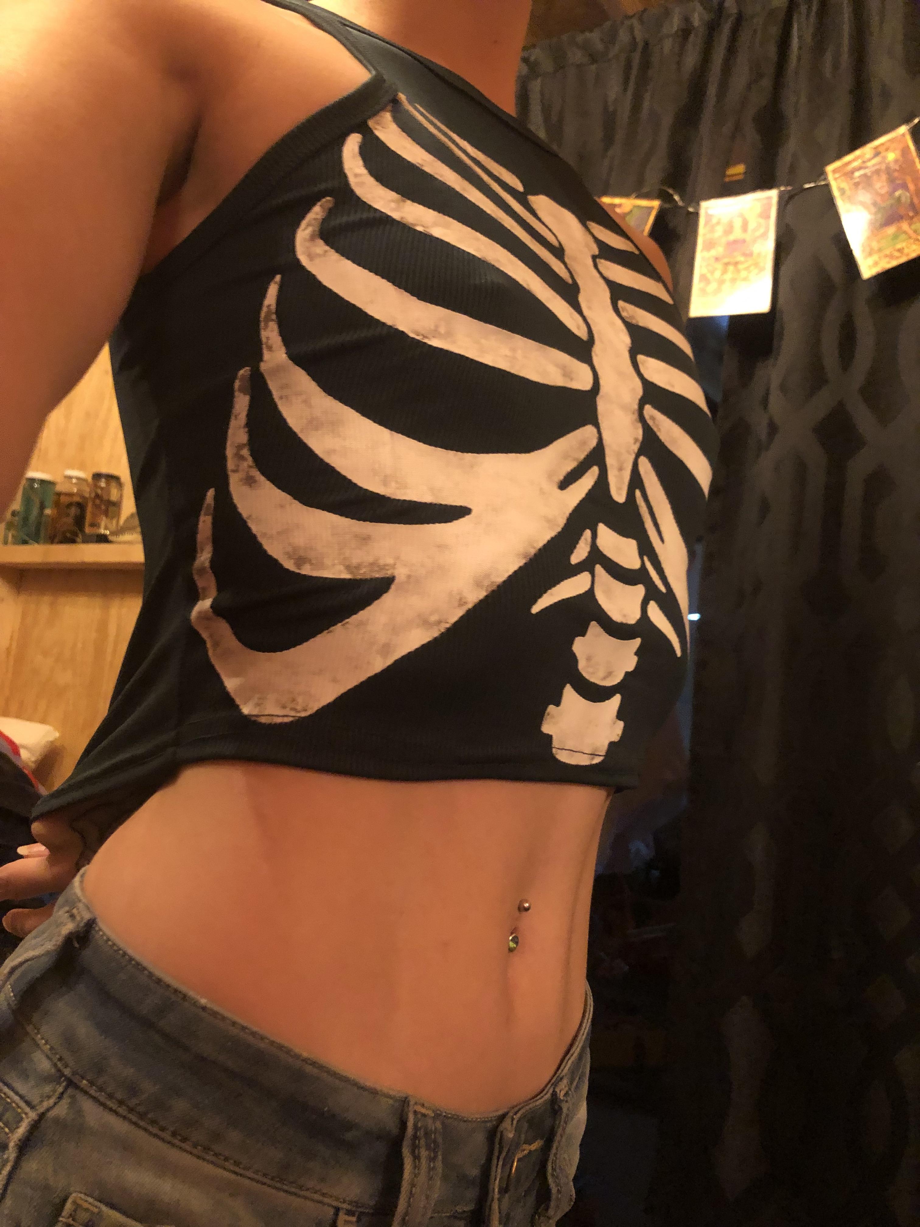 Ribbed top | Scrolller