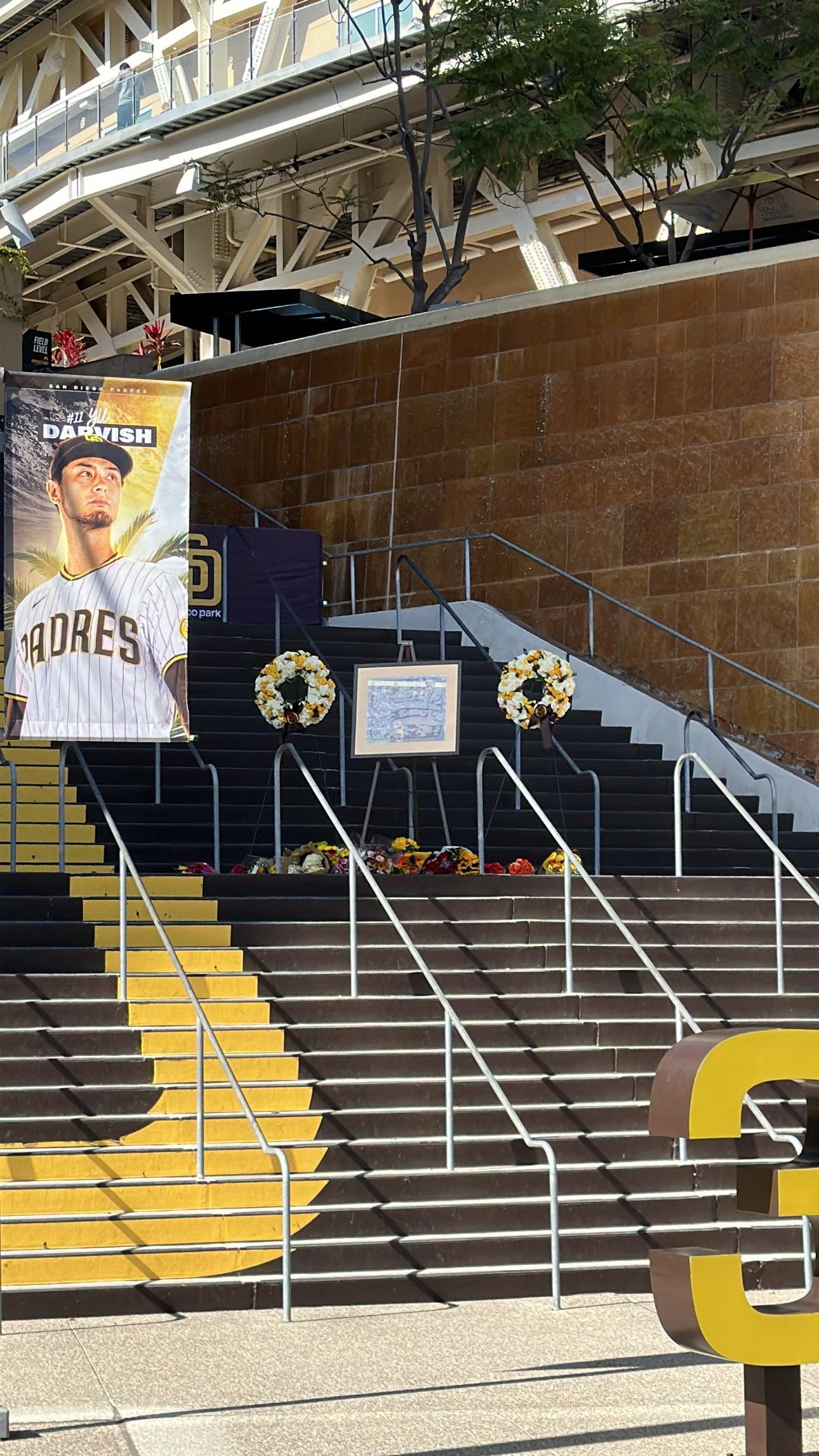 Memorial | Scrolller