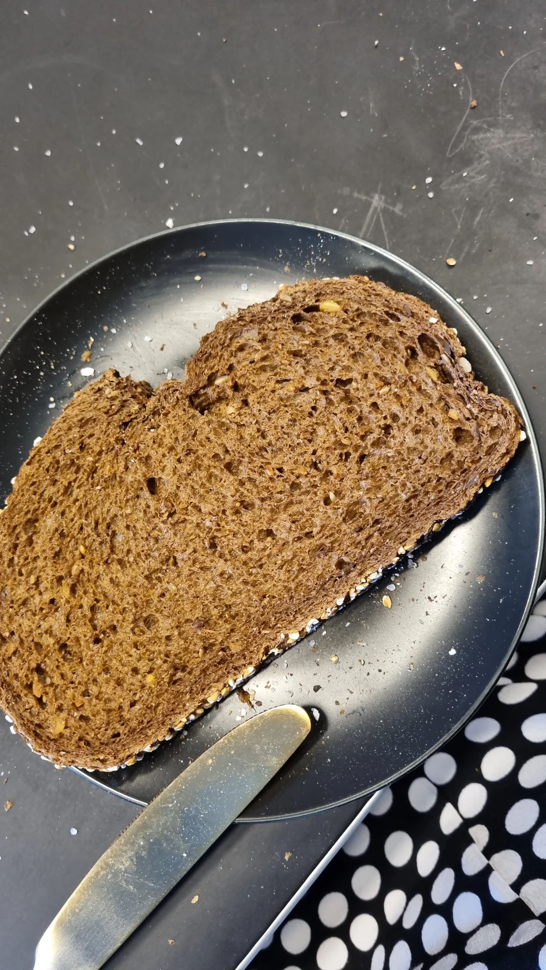 What do you think of this bread? | Scrolller