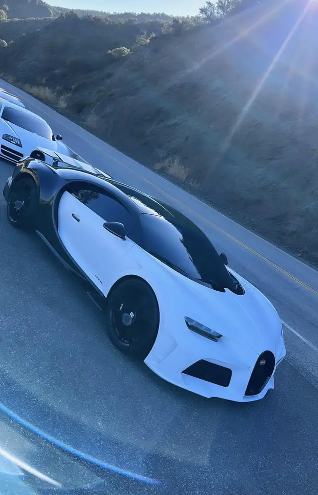 BC’s new Bugatti Chiron [1125x1750] | Scrolller