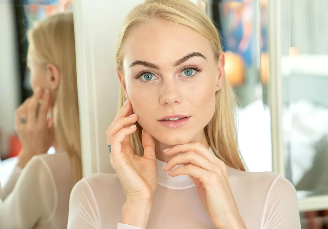 Anastasiya Shubeyko | Scrolller