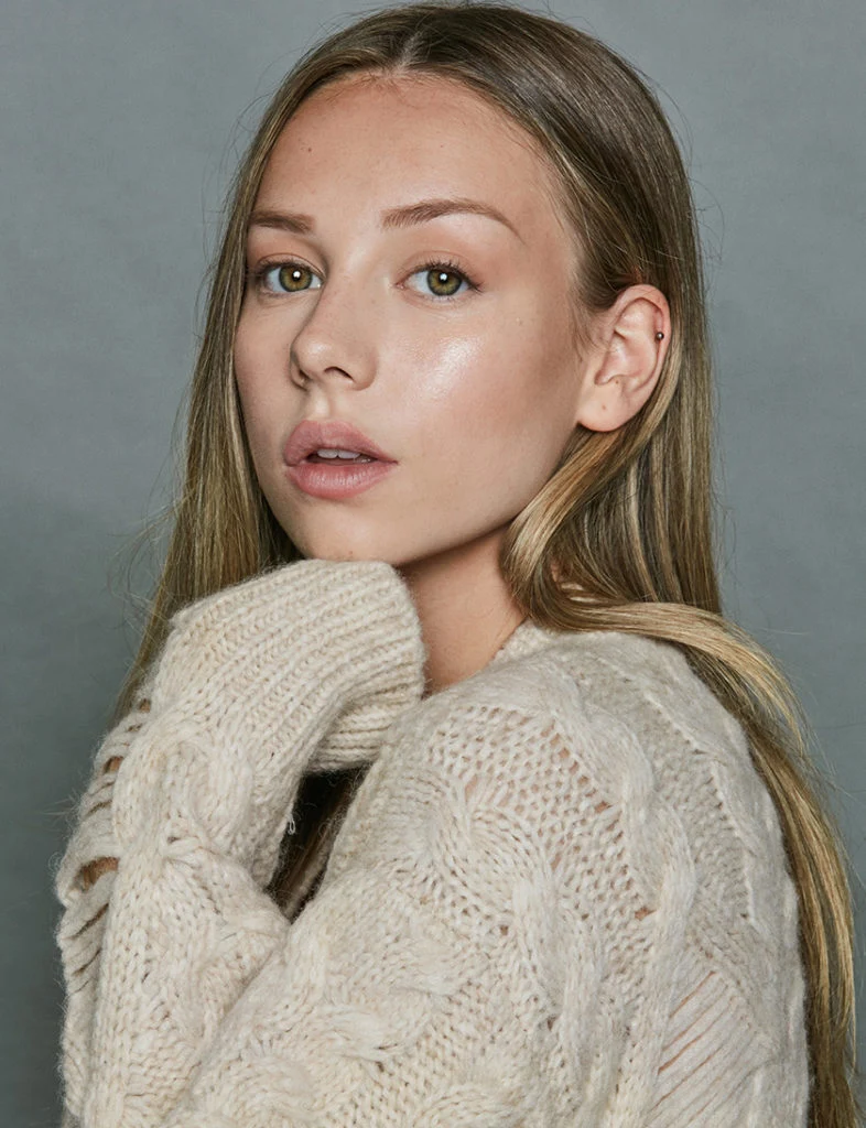 Ester Exposito. | Scrolller