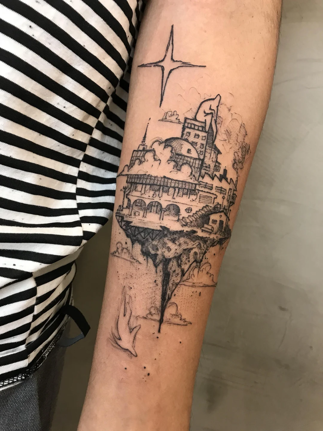 Floating city, by TAIOM | Scrolller