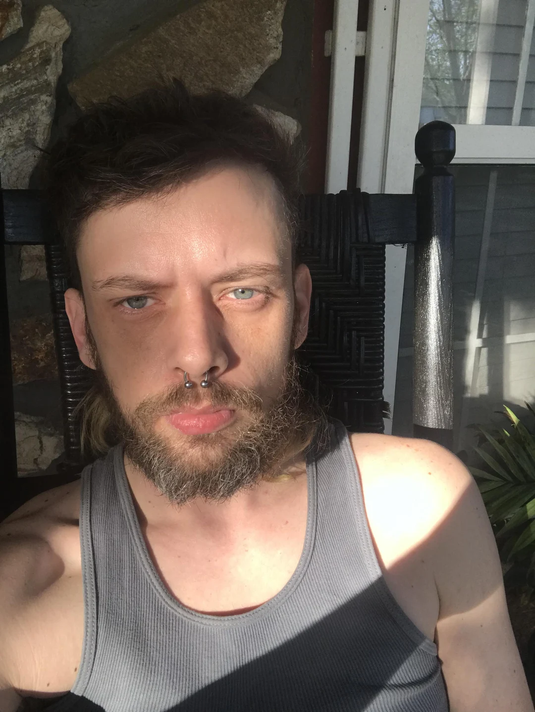 Sunlit eyes! | Scrolller