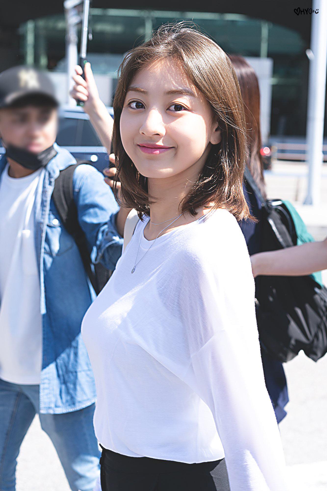 Jihyo | Scrolller