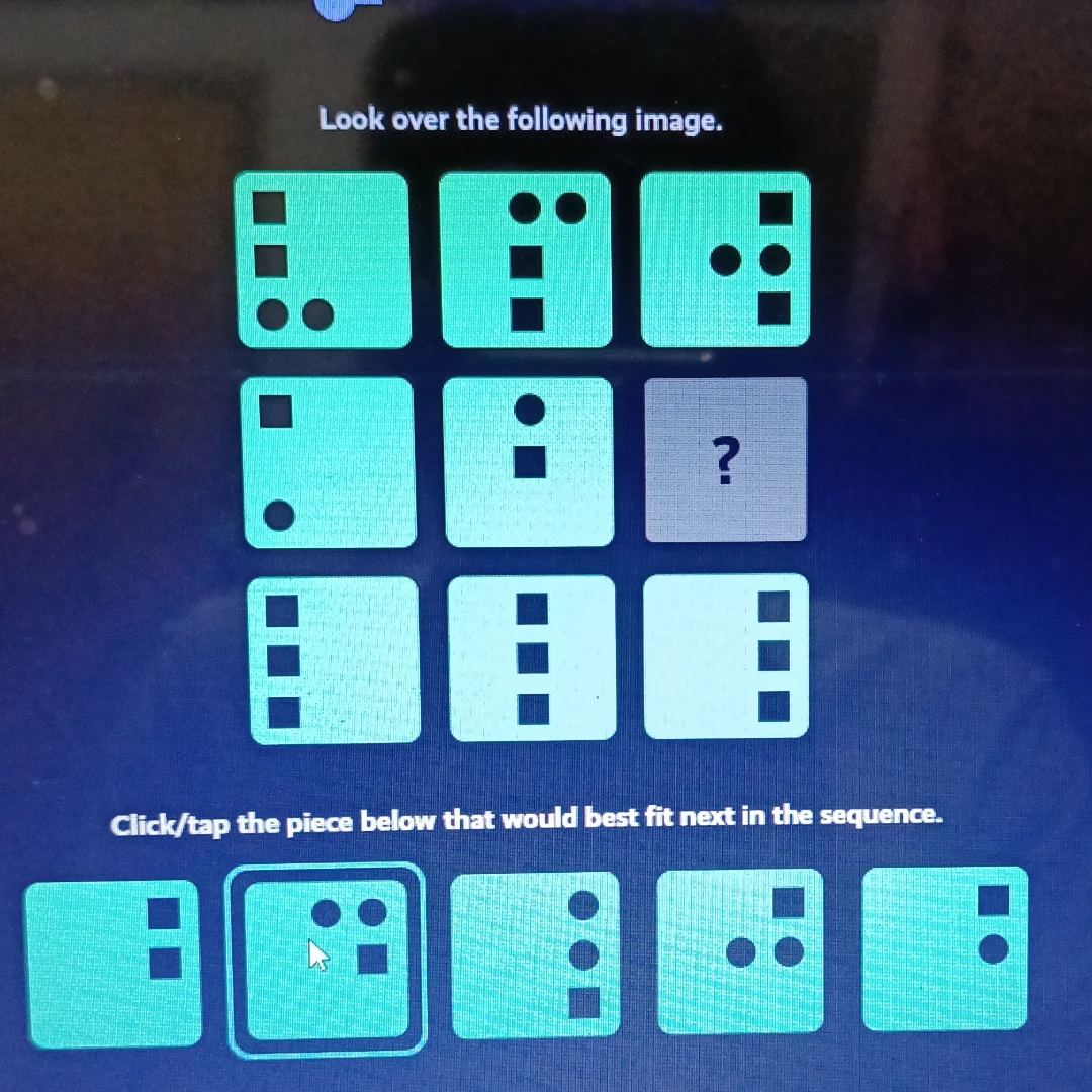What's the correct answer | Scrolller