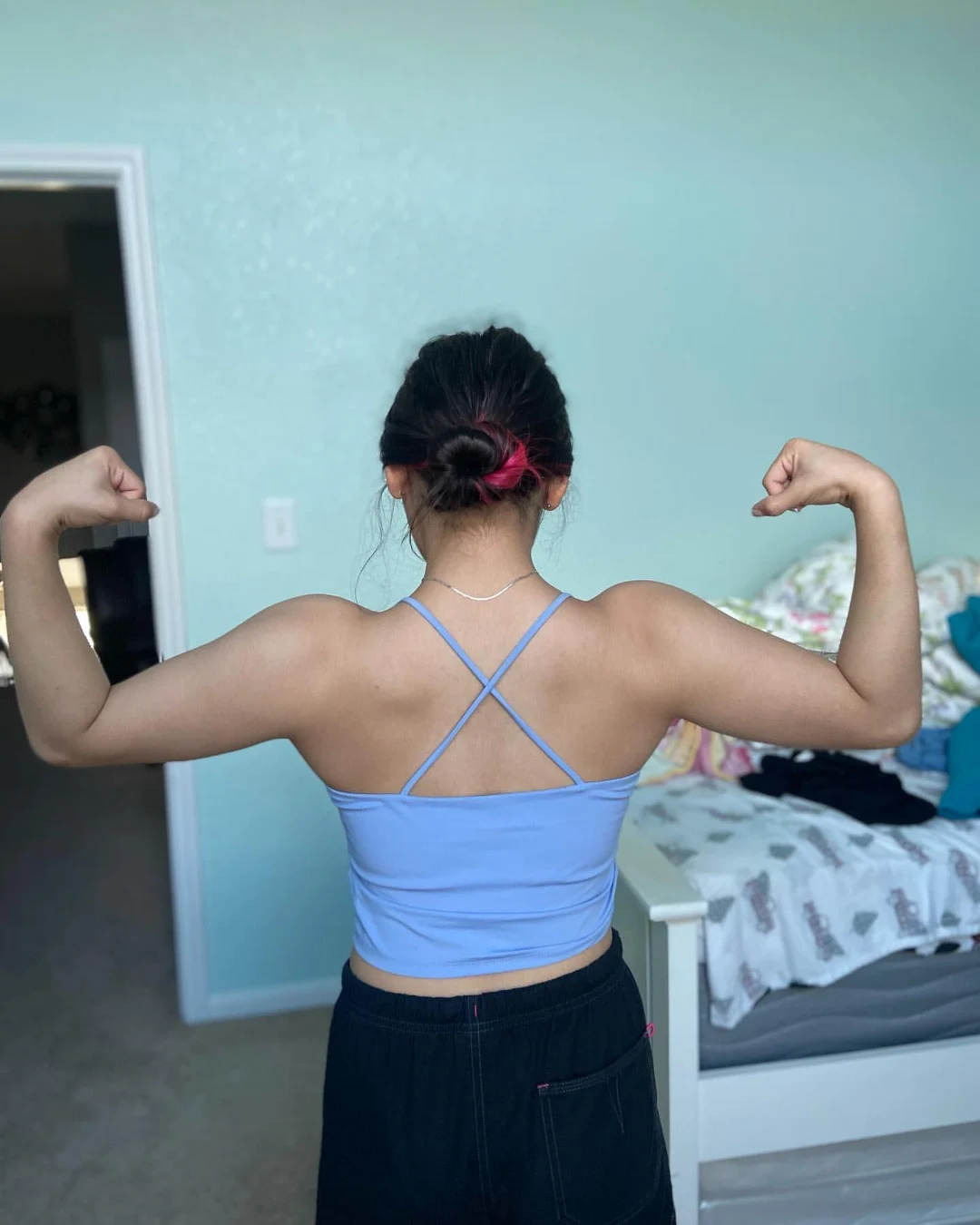 My back progress for February | Scrolller