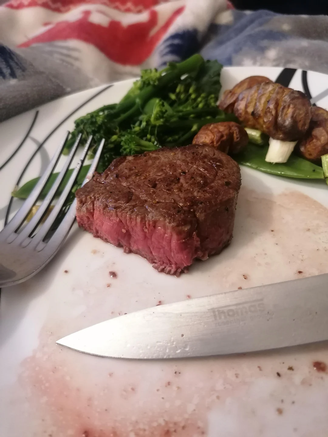 Service station steak | Scrolller