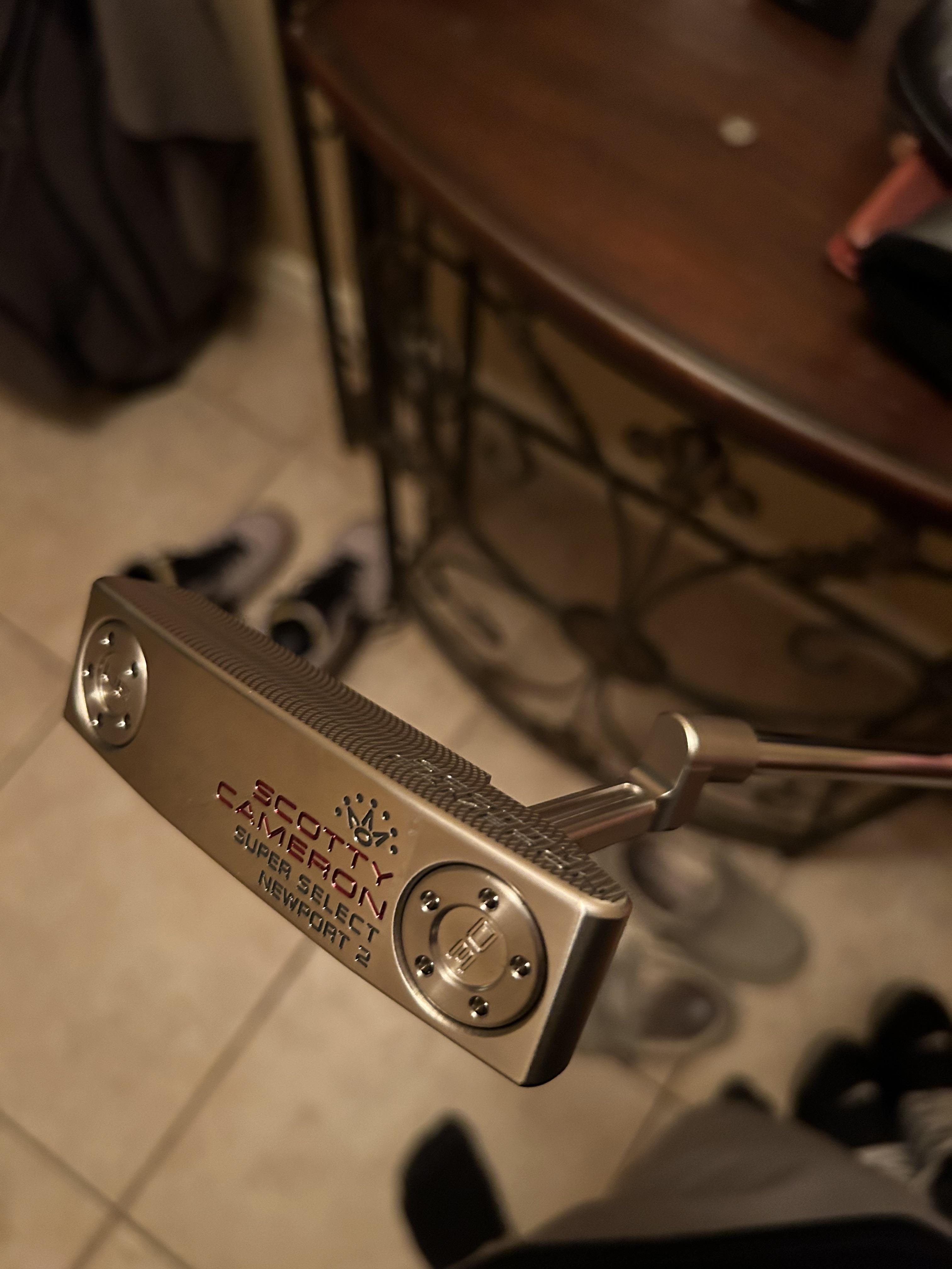 New putter | Scrolller