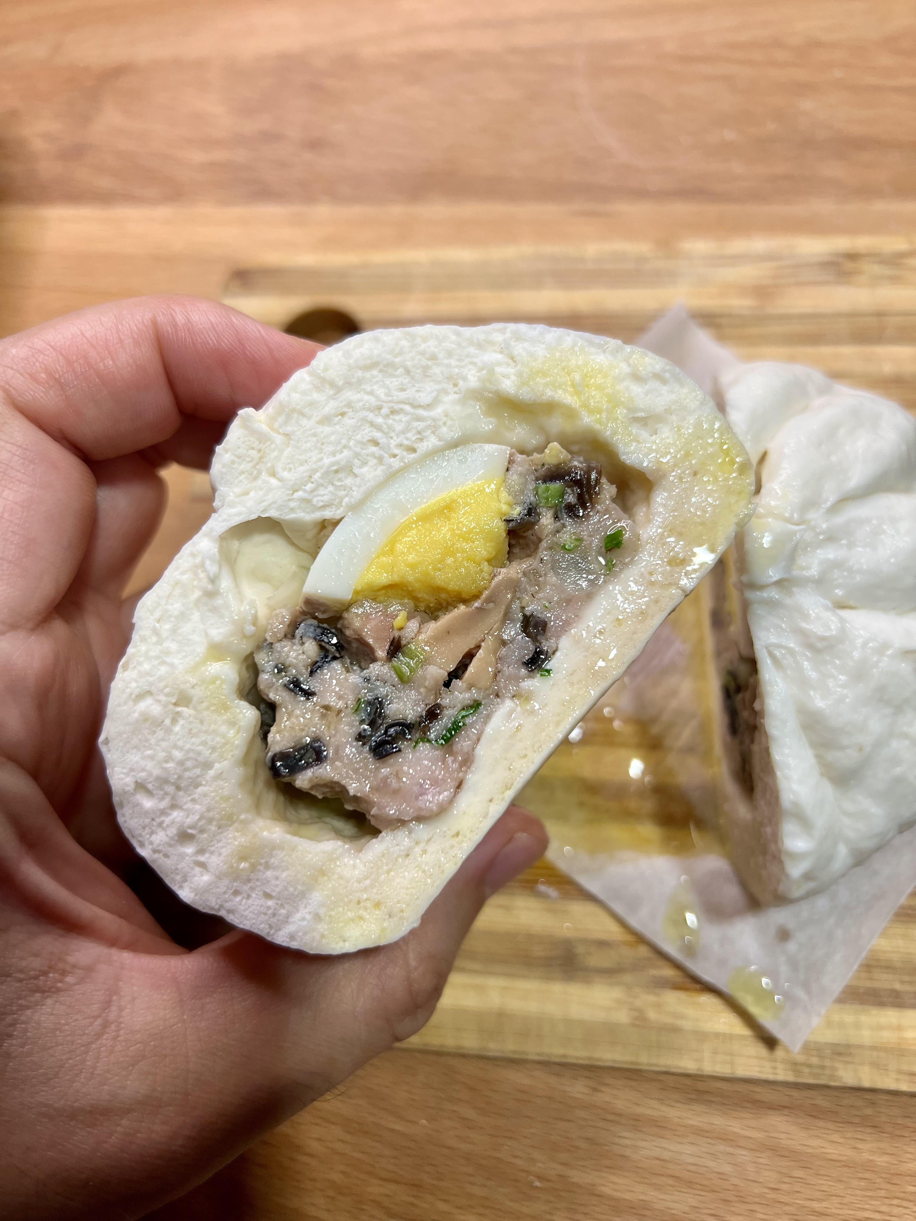 [homemade] Vietnamese Bao with Foie Gras | Scrolller