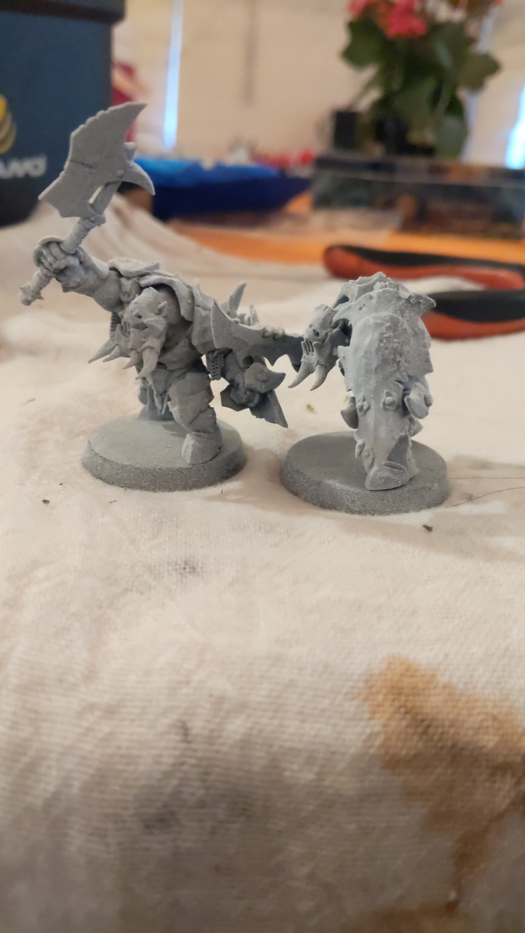 Primer broke in-between priming ironjawz, are these boys paintable in their current state ...