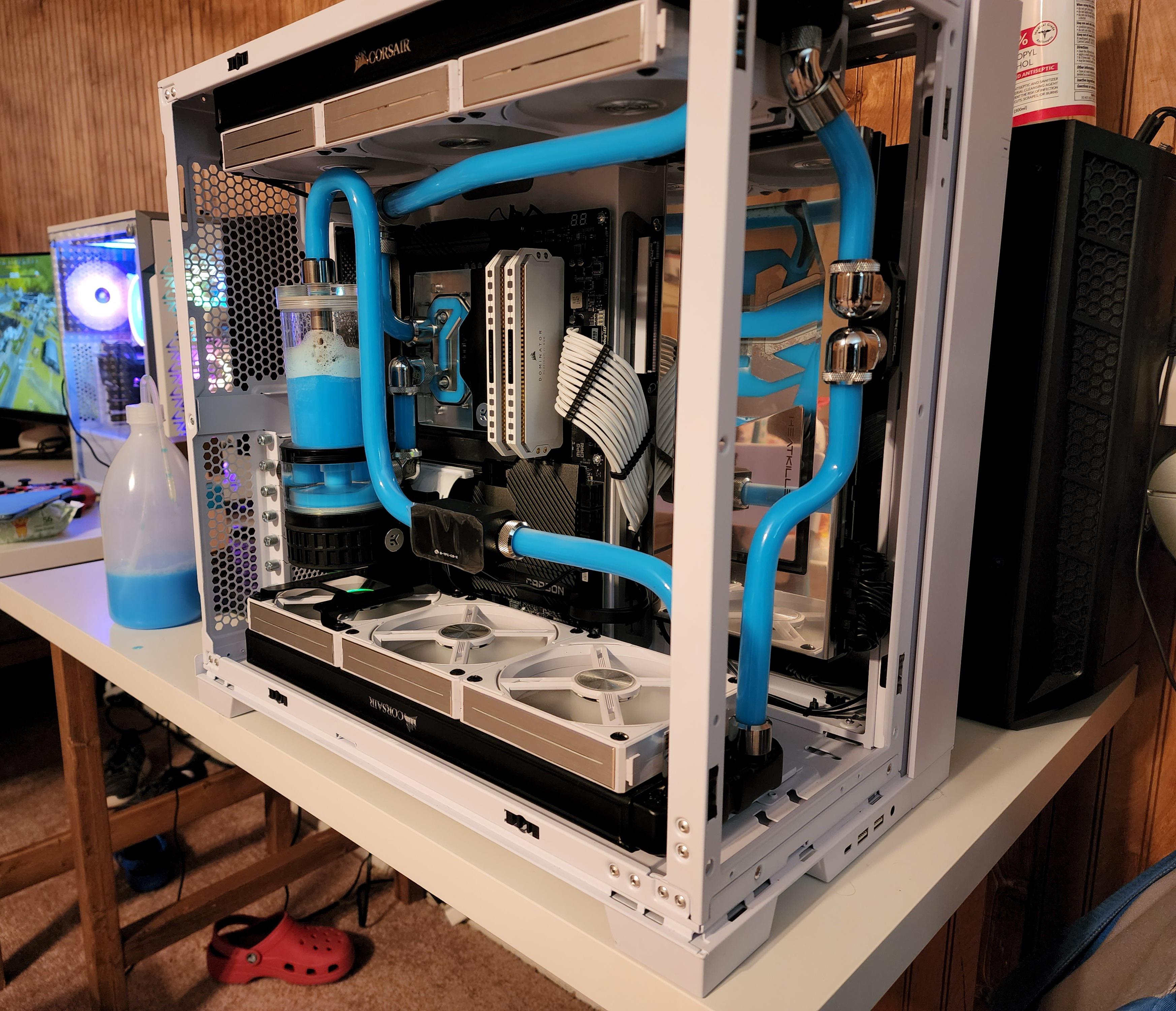 First custom loop | Scrolller