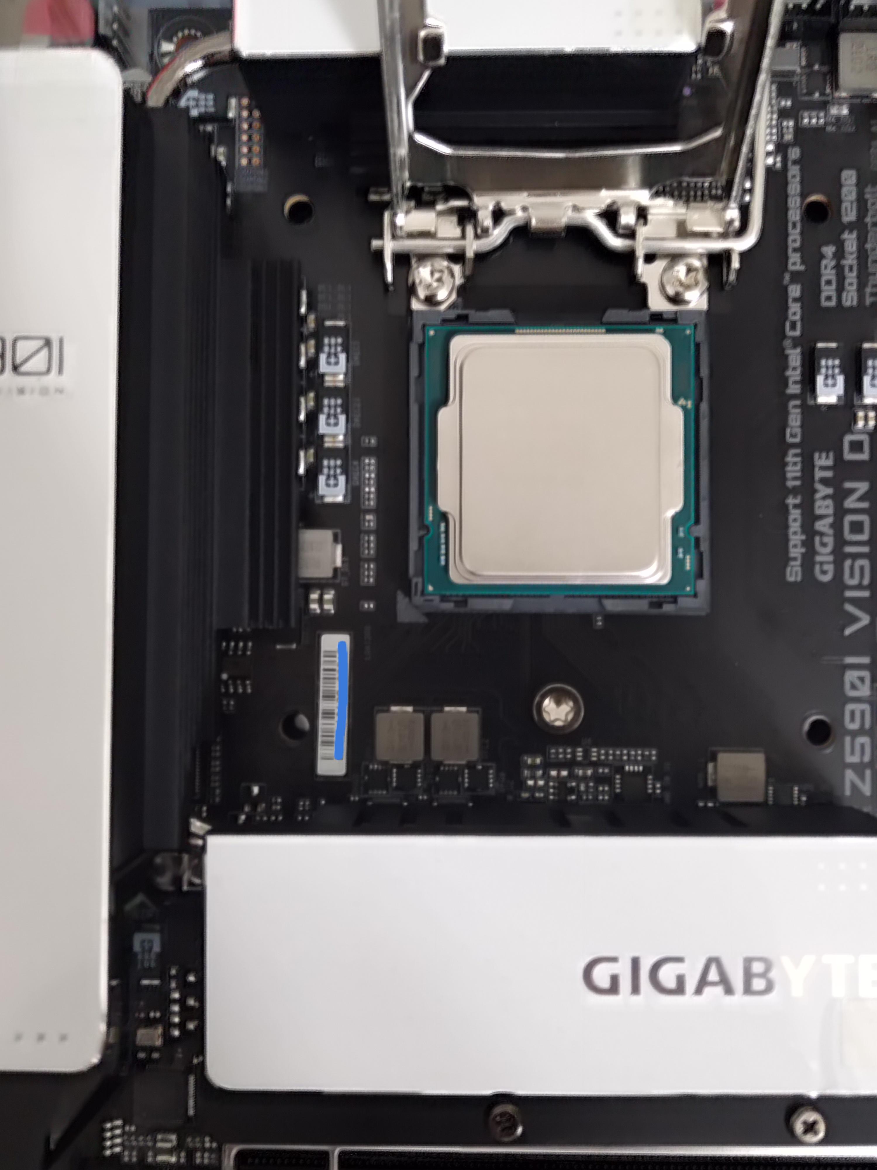 Are these gashes normal for a cpu after installation? | Scrolller