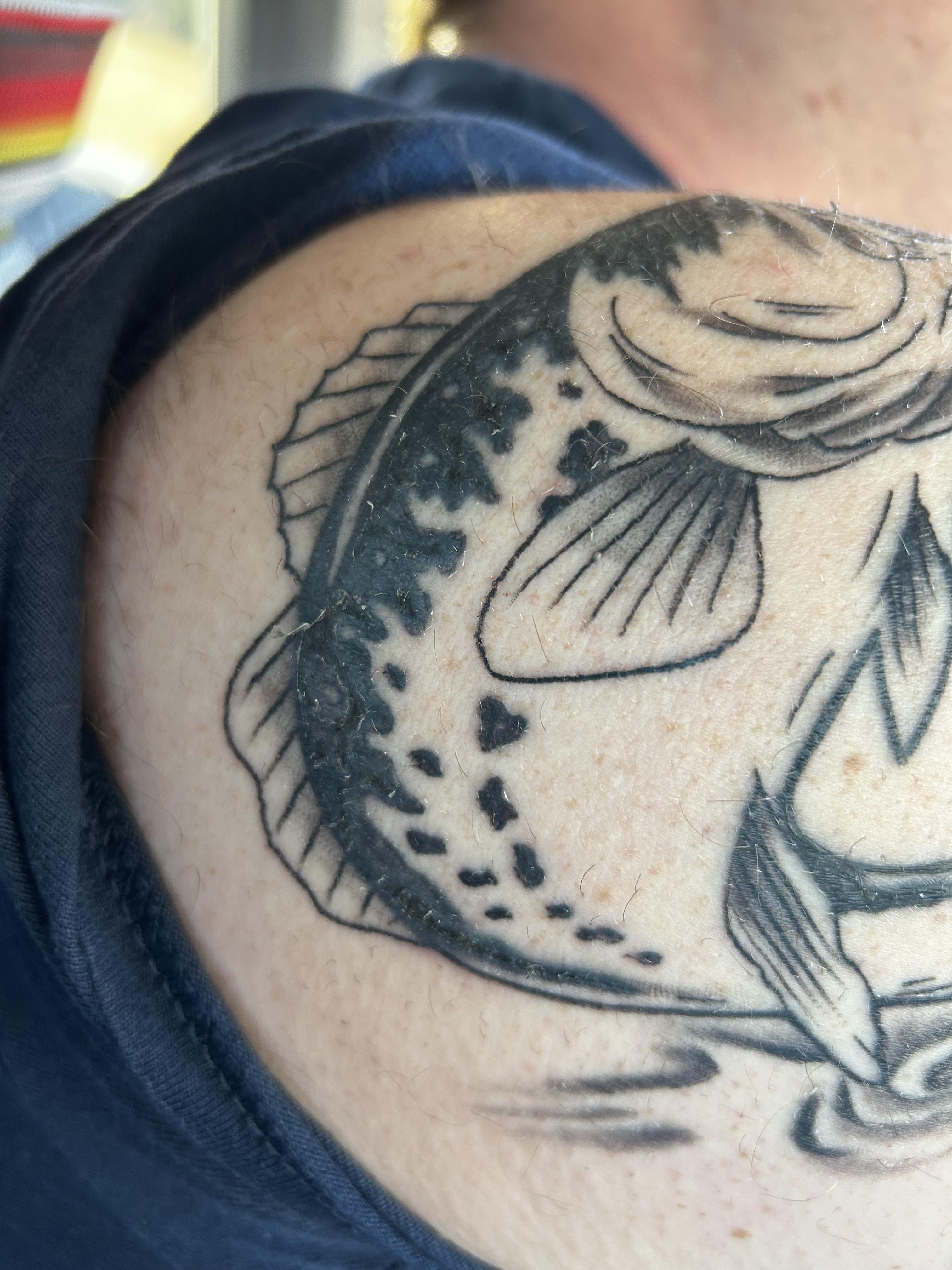 Does this look infected | Scrolller