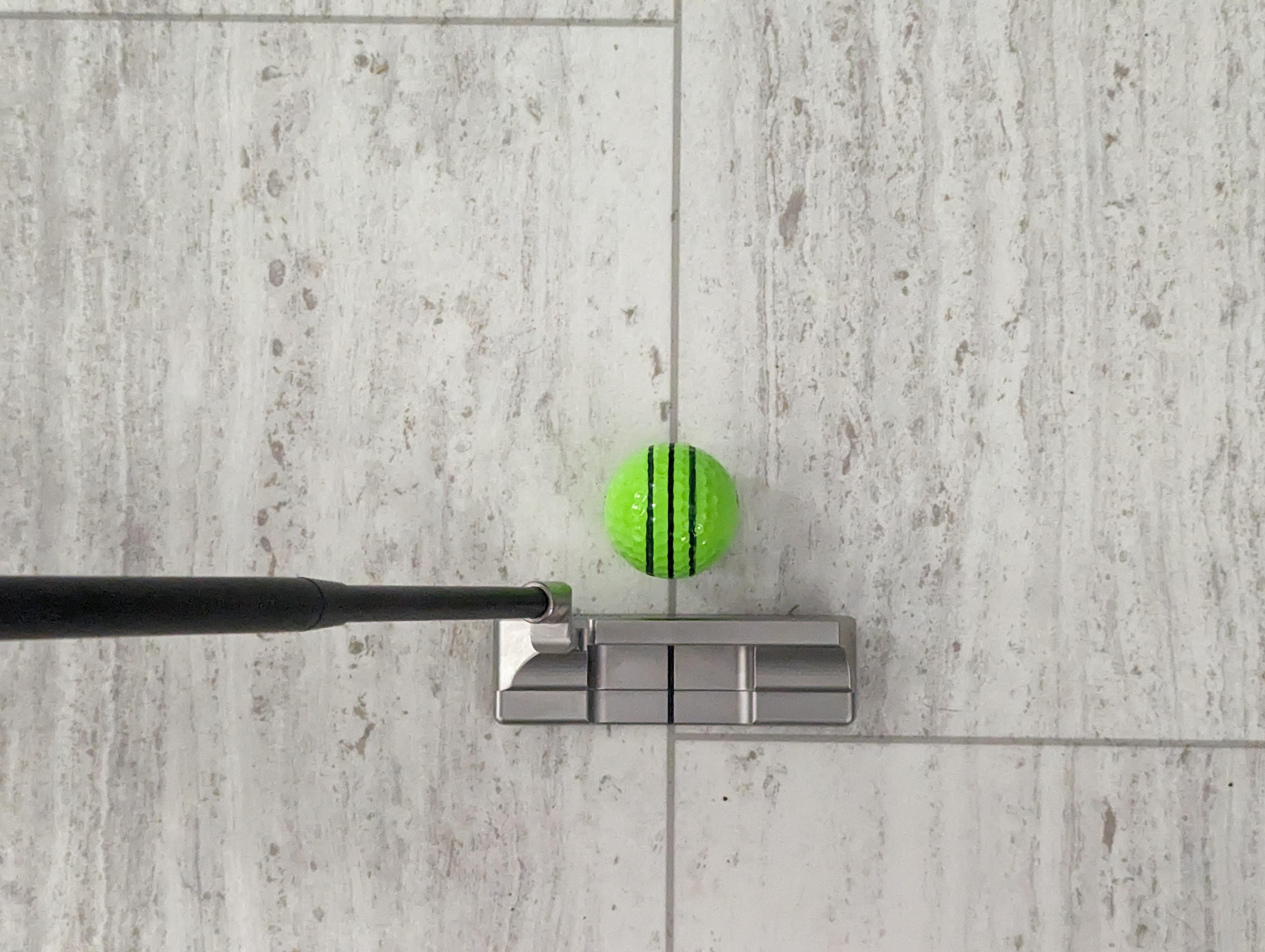 Ball setup for putting | Scrolller