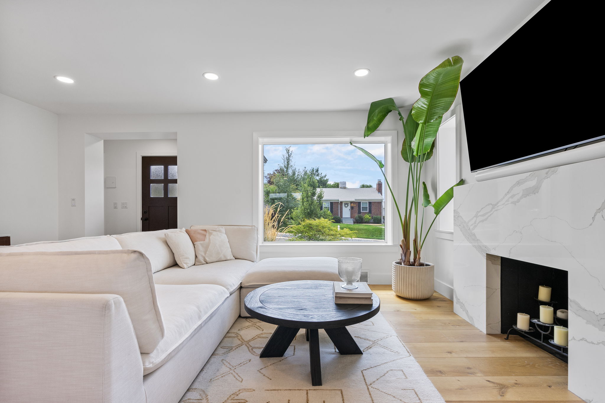 Window Treatment Help | Scrolller