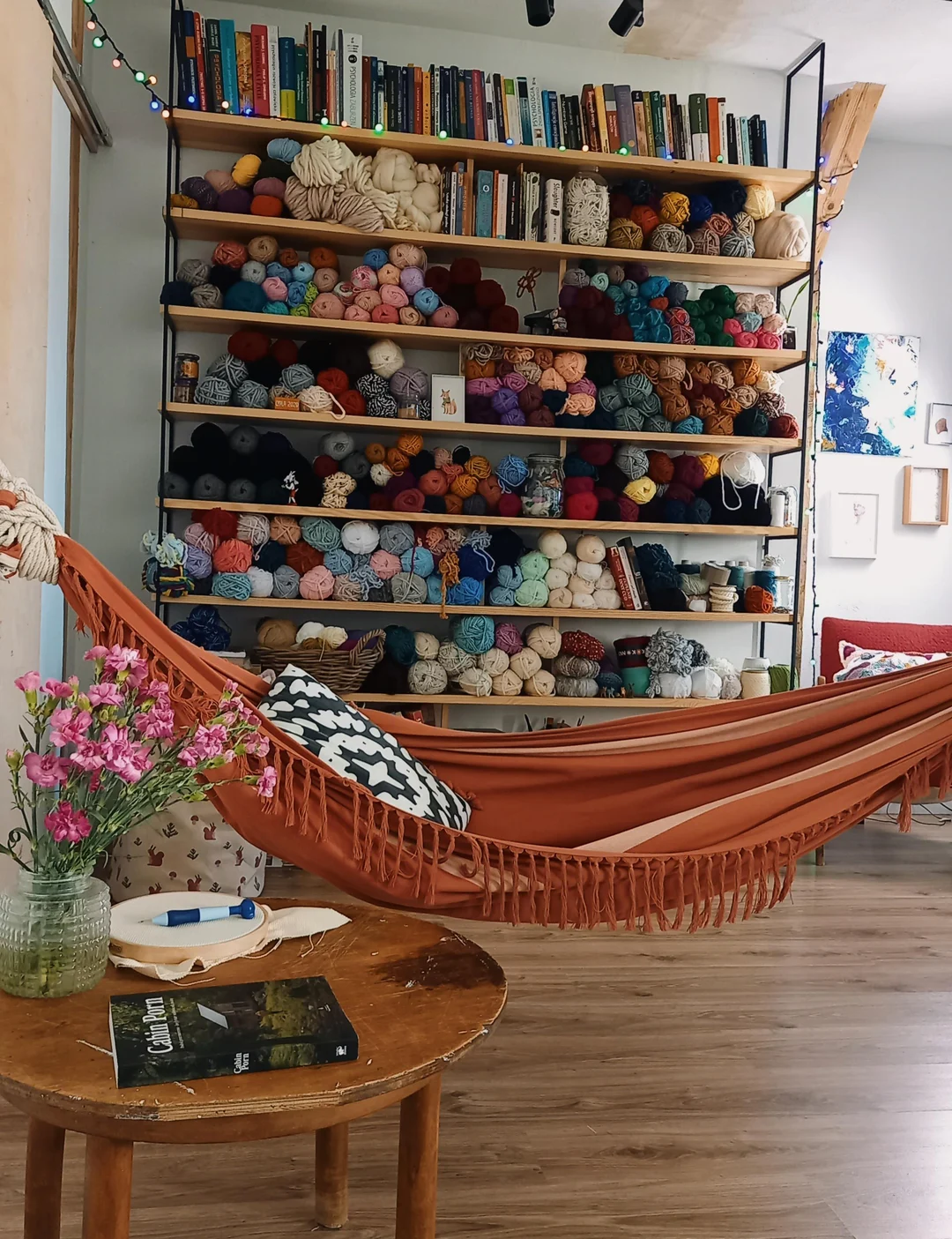 My craftroom with the hammock | Scrolller