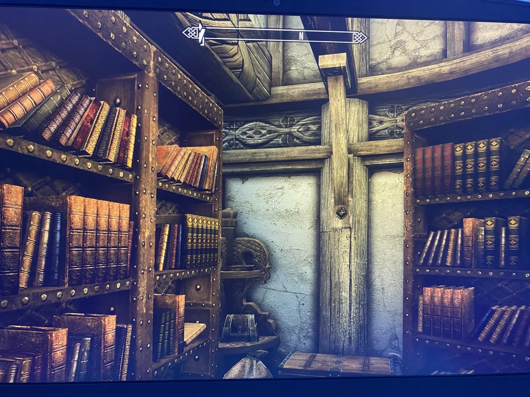 Filling a library | Scrolller