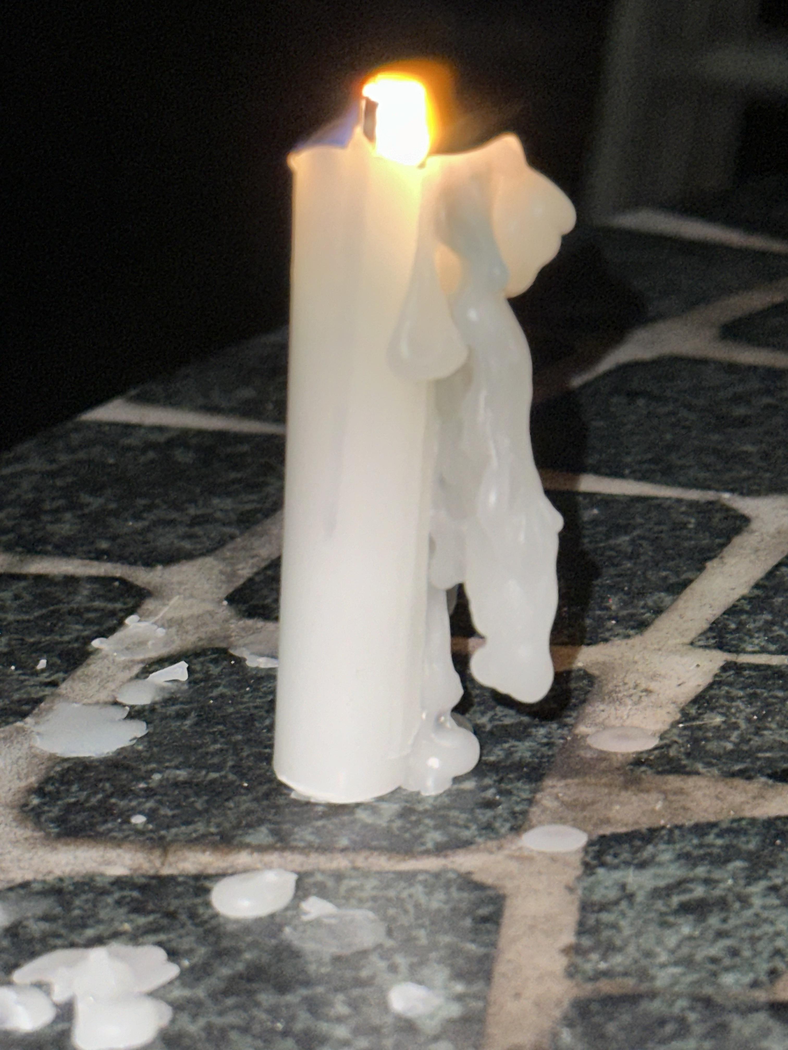 Candle in the wind | Scrolller