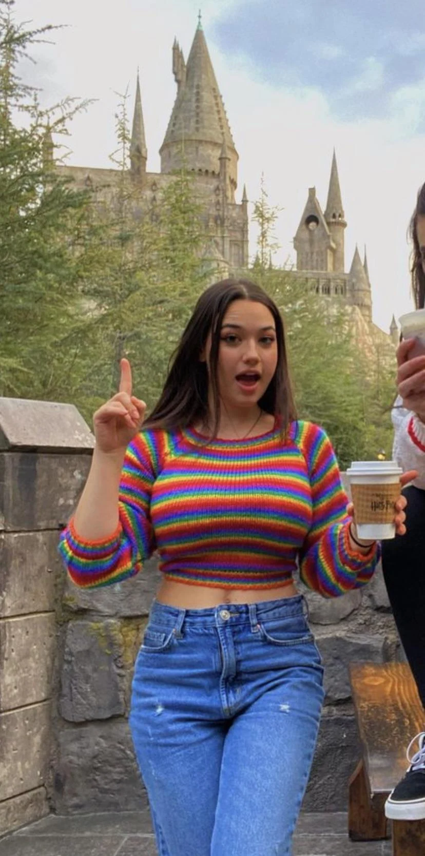 Sweater puppies | Scrolller