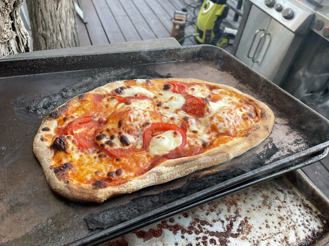 Gas grill hack – Thoughts on this dual baking pan approach? | Scrolller