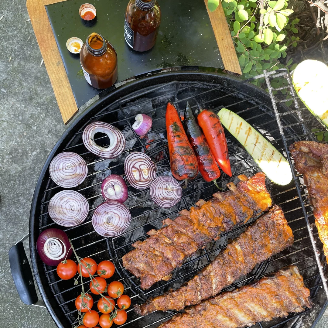 Ribs & Veggies | Scrolller