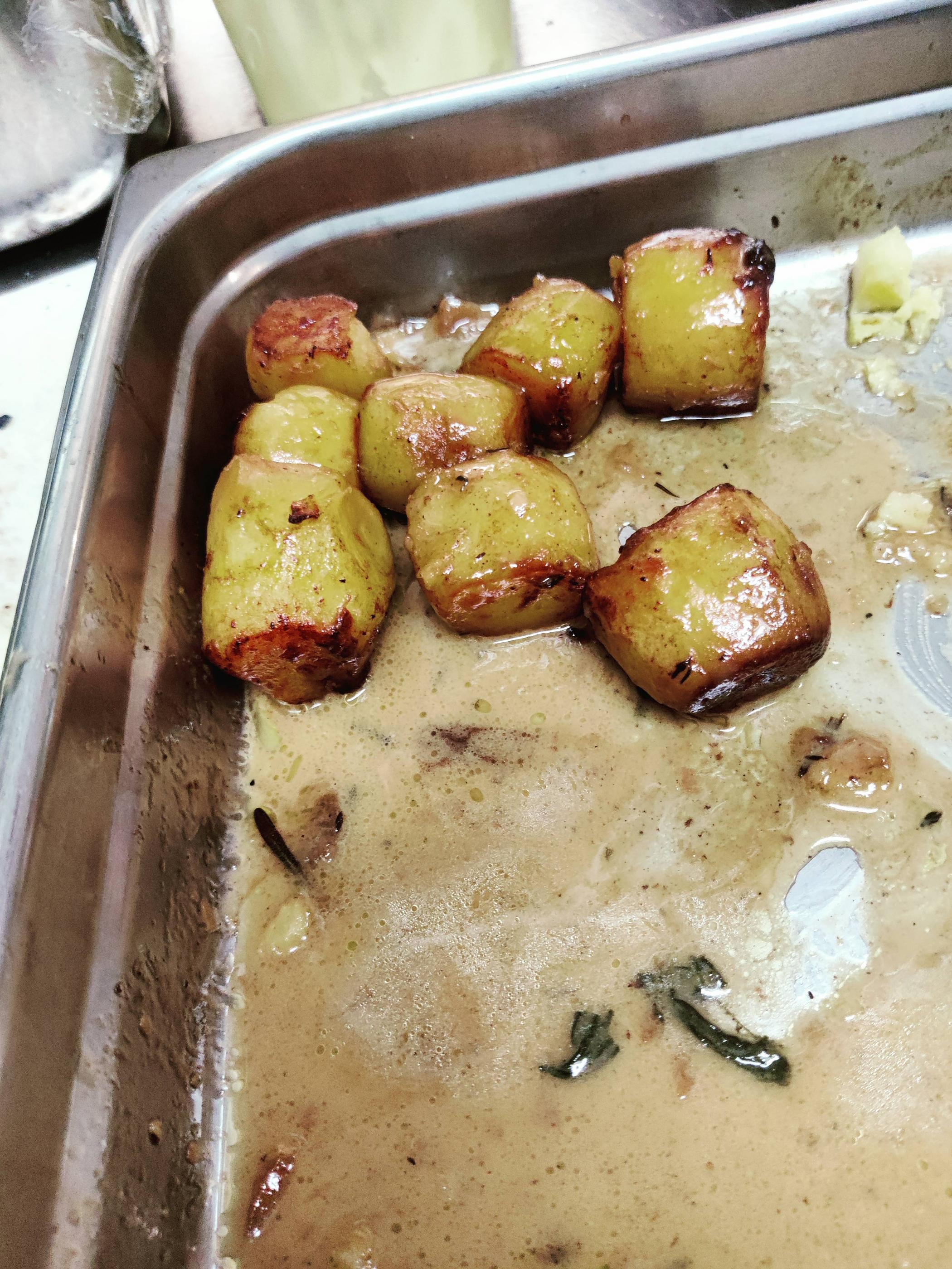 [Pro/Chef] Fondant Potatoes | Scrolller