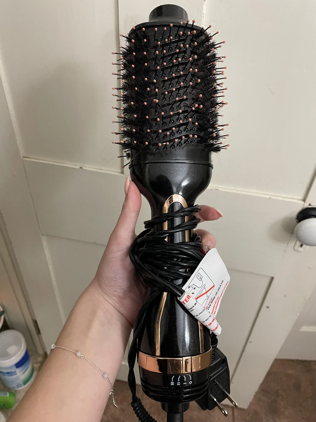 help - how to fix blow dry round brush?? | Scrolller