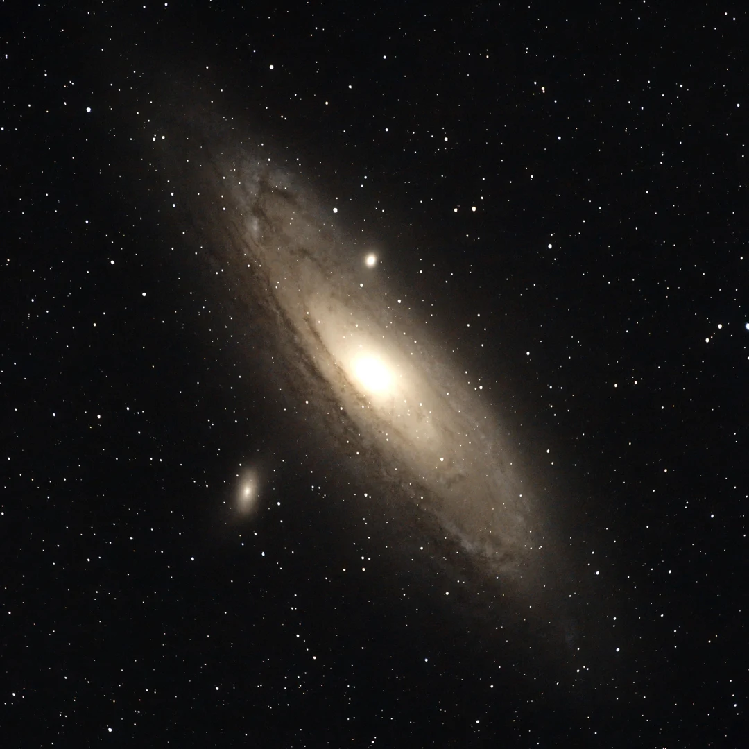 M31 Andromeda | Scrolller