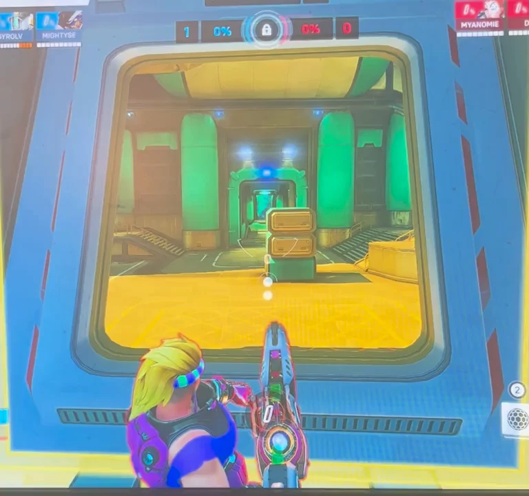 Our tank spawned in the wrong spawn point and wasn’t able to get out??? | Scrolller