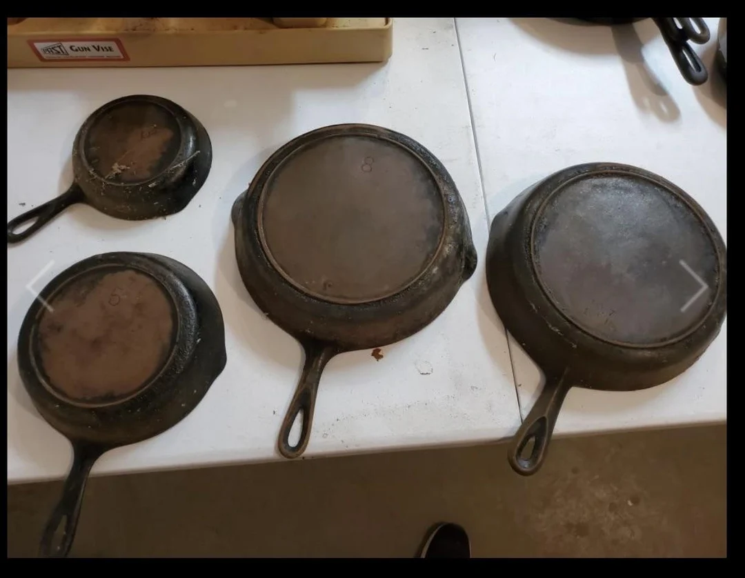 Are these lodge and if so how old | Scrolller